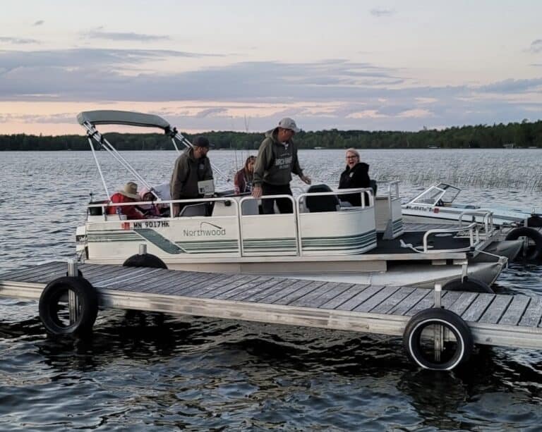 Pontoon & Fishing Boat Rentals - Birch Haven Resort